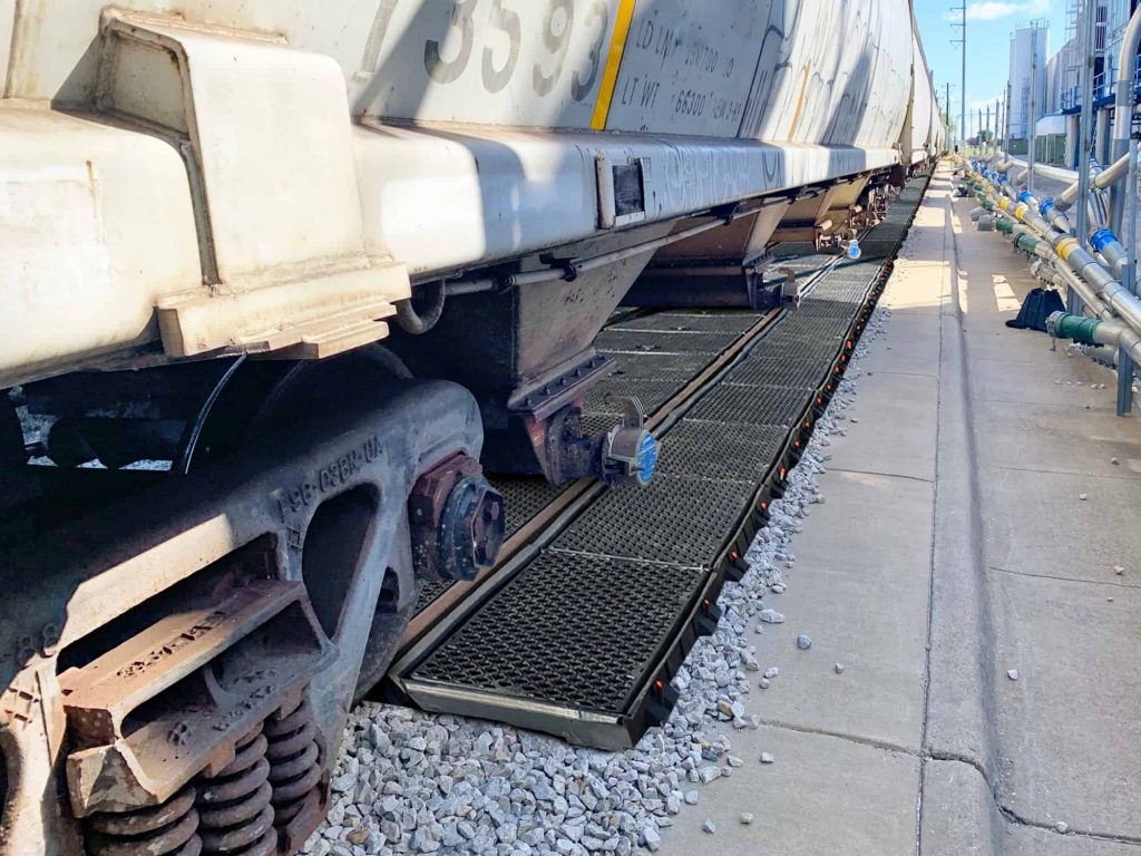 Pellet Pan, Center Pan w/ Grates | E-Environmental Solutions