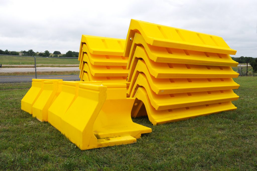 Containment Wall, Straight Section, 1-ft High | E-Environmental Solutions
